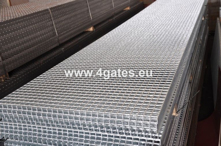 Galvanized welded steel grating SP; 34x38/30x3; 6100x1000 mm